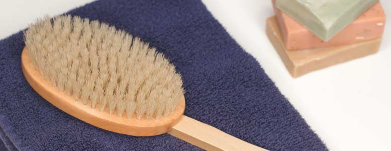 How to dry brush the right way - and why it's so good for you!