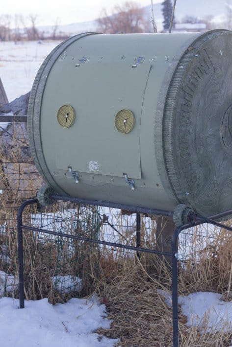 How to compost at home to minimize food waste